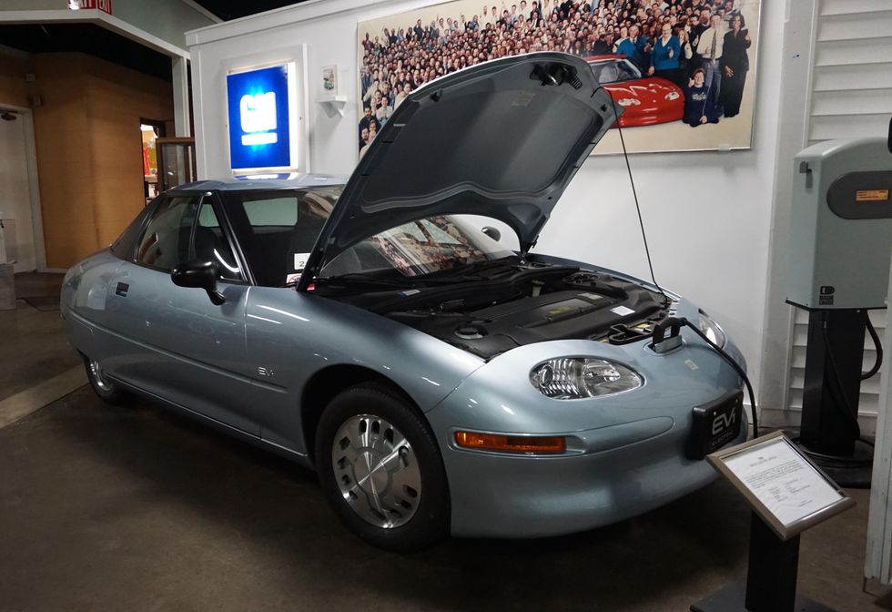 How many GM EV1s still exist, and do any of them still run? - Hemmings