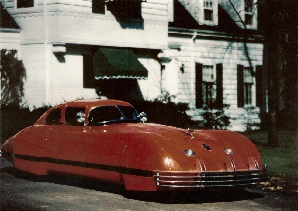 To Resurrect the Legendary 1949 Fageol Supersonic, Two Different Cars ...
