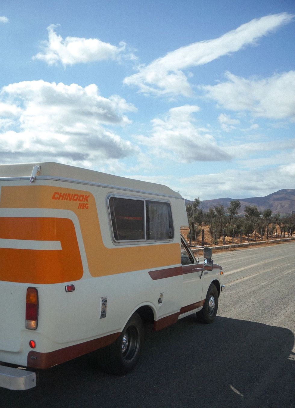 Find of the Day: Go Off-Road in a Retro 1978 Toyota Chinook RV Camper ...