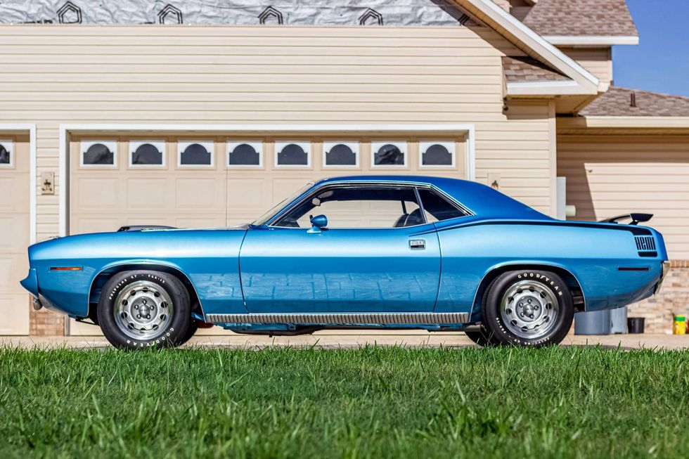 Find of the Day: This 1970 Plymouth Hemi ‘Cuda Muscle Car Will Make ...