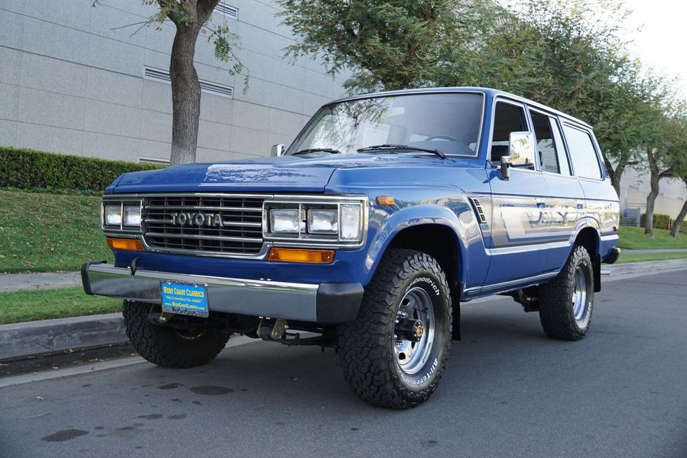 Find of the Day: This 1988 Toyota Land Cruiser FJ62 is Off-Road Ready ...