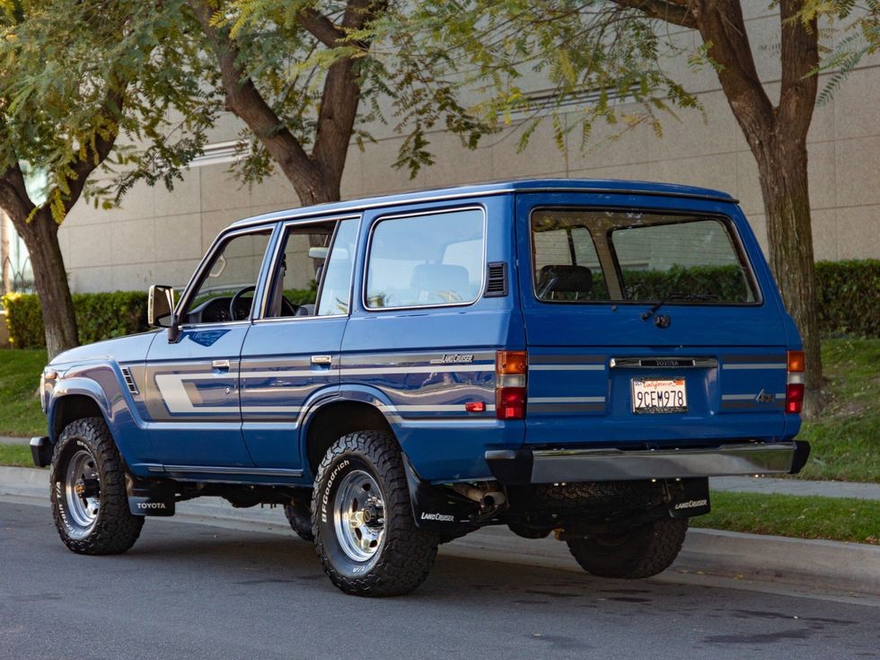 Find of the Day: This 1988 Toyota Land Cruiser FJ62 is Off-Road Ready ...