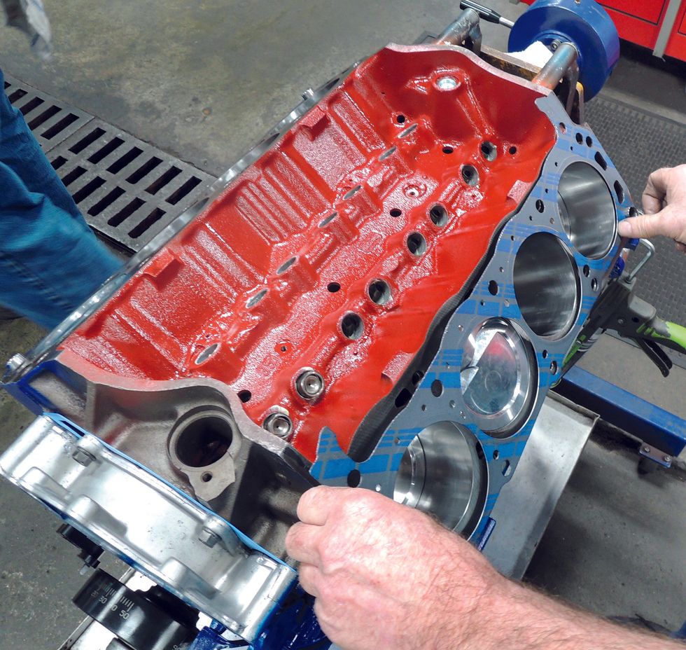 Building A Sleeper 426-Inch Ford Windsor With Over 500 Lb-Ft Of Torque ...