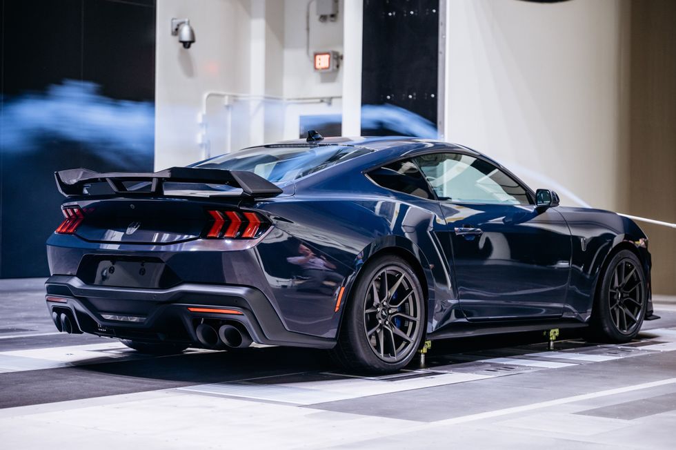 Ford’s 200 MPH Wind Tunnel Gives the Mustang Dark Horse and GT3 an Edge ...