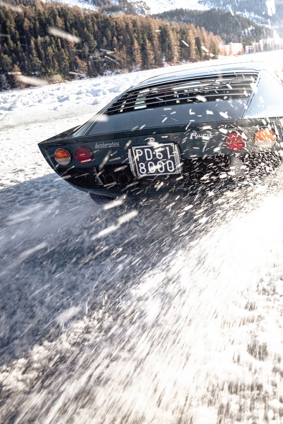 A Polo Storico-certified Lamborghini Miura P400 S goes Ice Racing ...