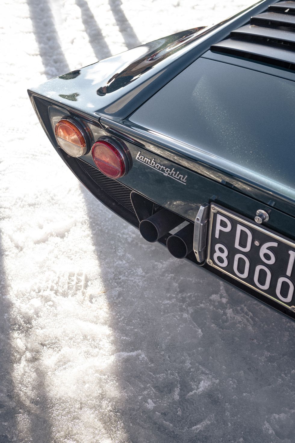 A Polo Storico-certified Lamborghini Miura P400 S goes Ice Racing ...