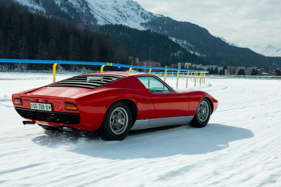 A Polo Storico-certified Lamborghini Miura P400 S goes Ice Racing ...