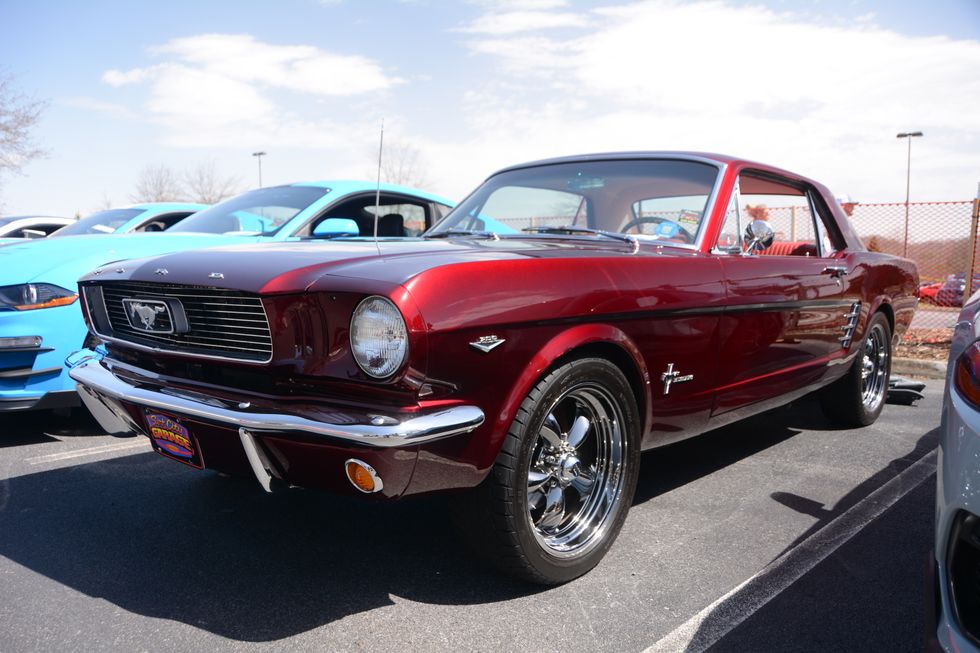 Ponies in the Smokies Mustang Show - Hemmings