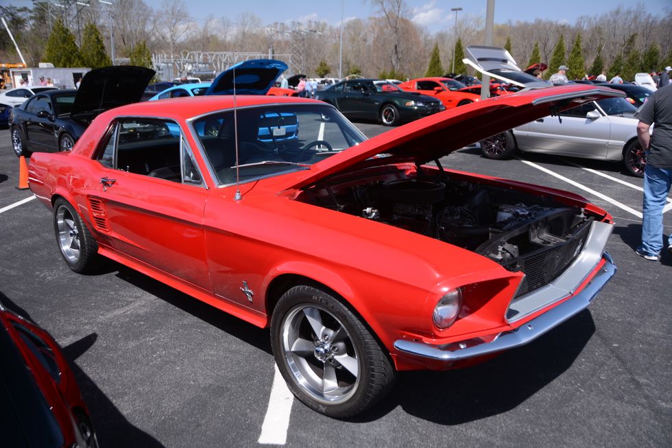 Ponies in the Smokies Mustang Show - Hemmings