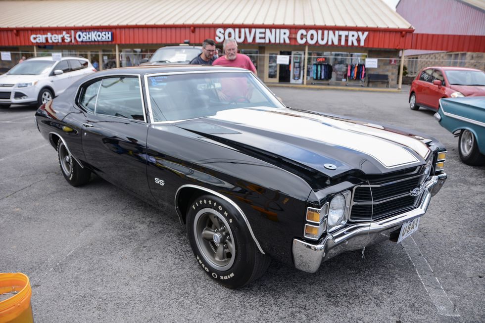 Cruising the Strip at the Spring 2023 Pigeon Forge Rod Run | Hemmings