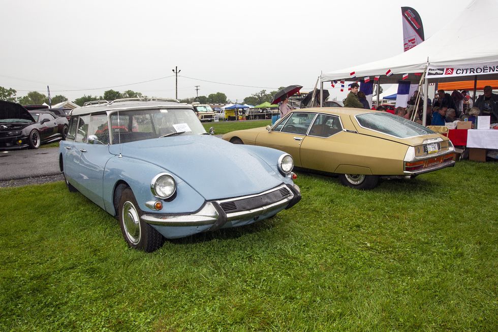 Hidden in plain sight, the upgrades to this 1979 Renault 12 give it a ...