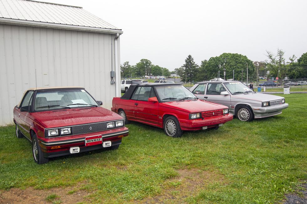 Hidden in plain sight, the upgrades to this 1979 Renault 12 give it a ...