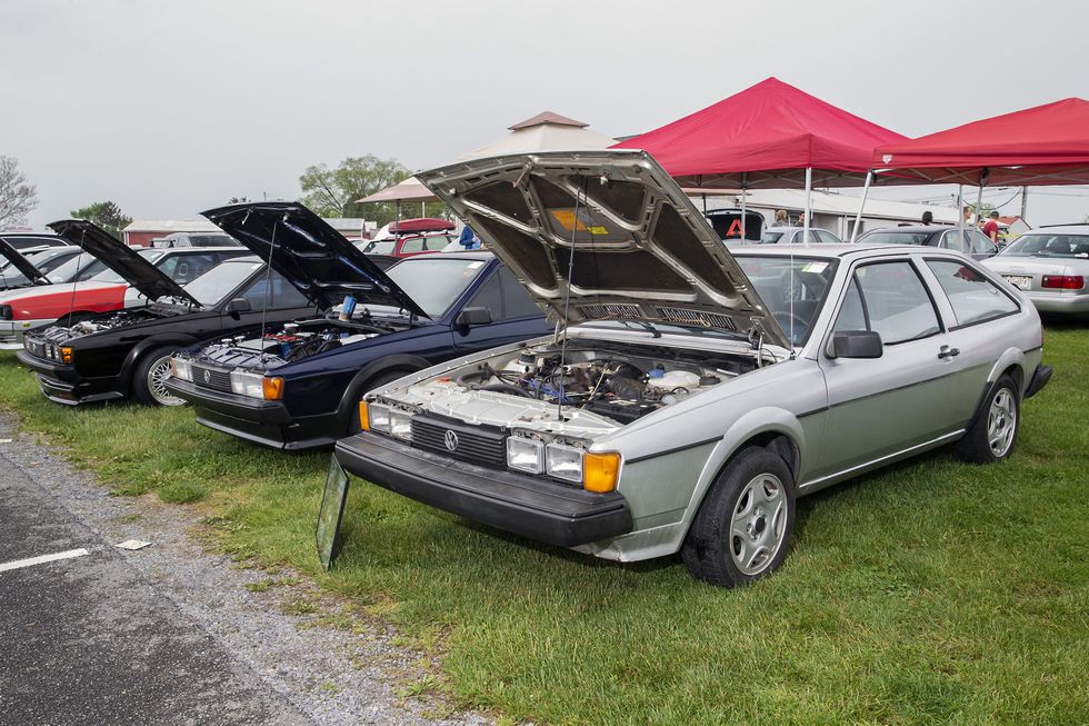 Hidden in plain sight, the upgrades to this 1979 Renault 12 give it a ...
