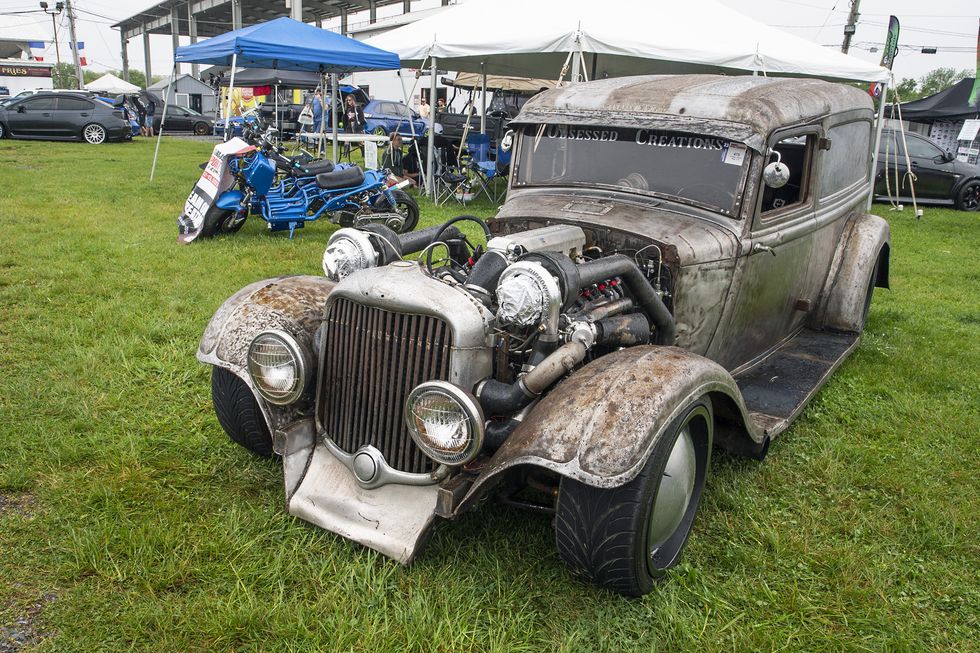 Hidden in plain sight, the upgrades to this 1979 Renault 12 give it a ...