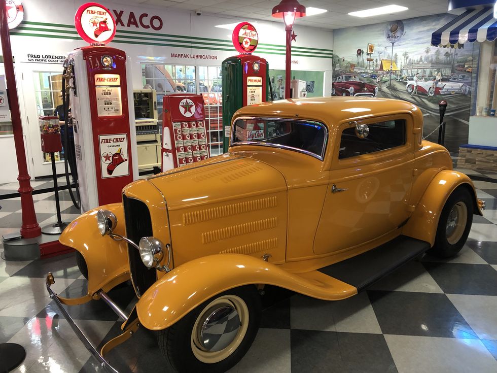 The Last Drag Race: A Special Night At The Lions Drag Strip Museum ...