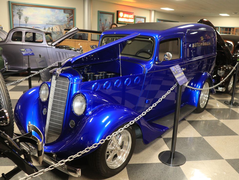 The Last Drag Race: A Special Night At The Lions Drag Strip Museum ...