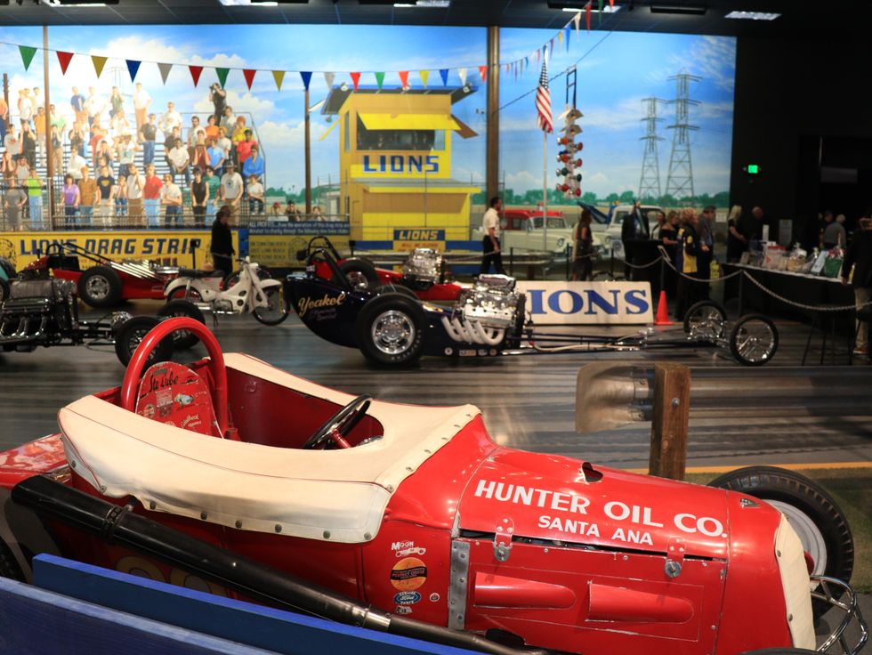 The Last Drag Race: A Special Night At The Lions Drag Strip Museum ...