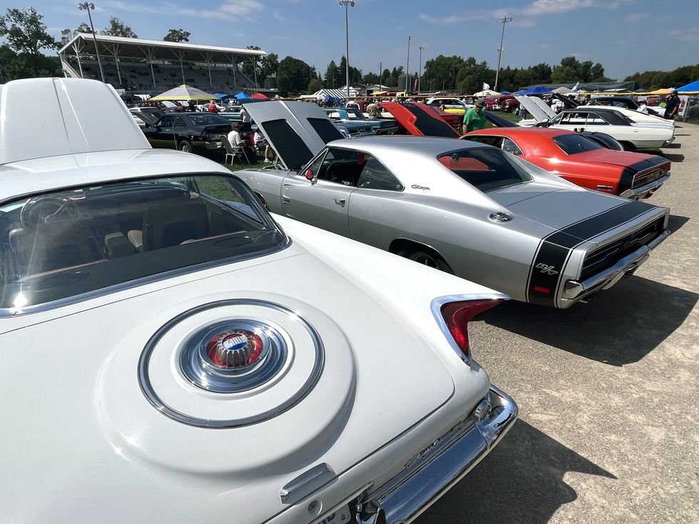 Mopars and Maple Leafs at 42nd Moparfest — Canada’s Biggest All ...