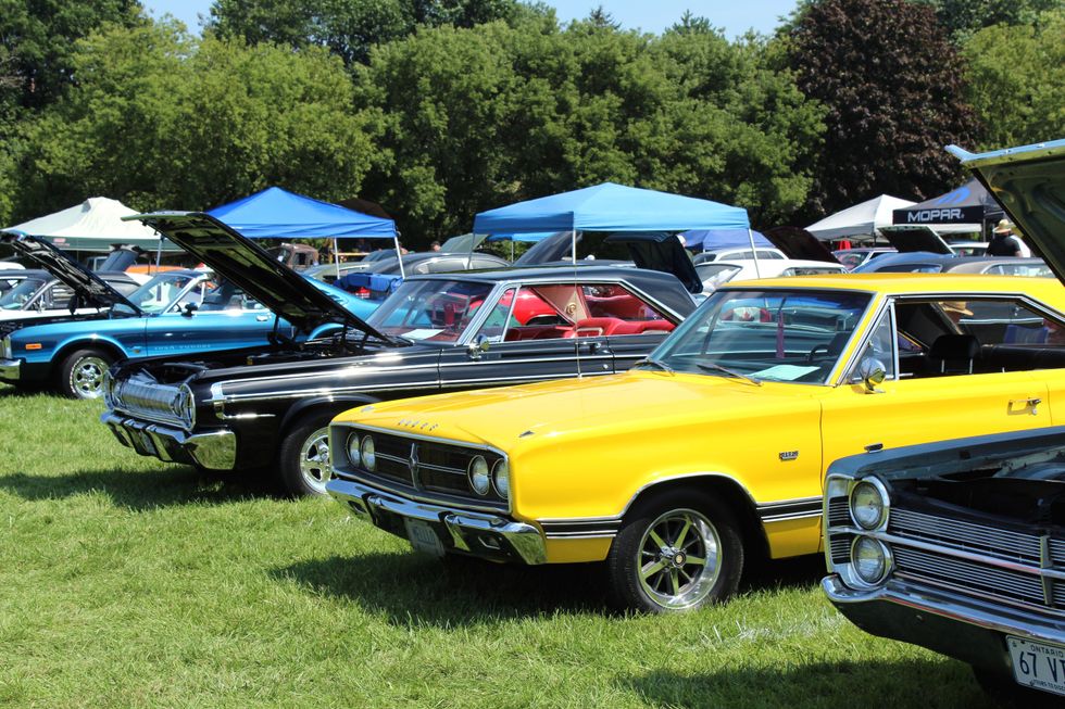 Mopars and Maple Leafs at 42nd Moparfest — Canada’s Biggest All ...
