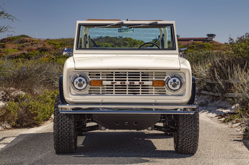 Test Drive: Gateway Bronco's Carbon Fiber-Bodied Luxe GT | Hemmings