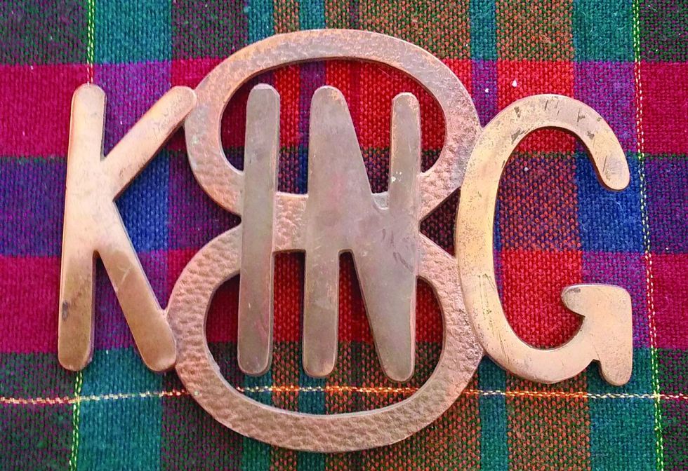 Video: Dodge Challenger Black Ghost Drag Races Kia EV6 GT and the ...