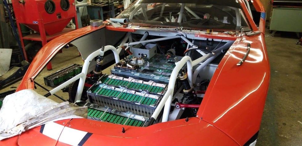 Builder of first electric stock car needs a hand getting it to SEMA ...