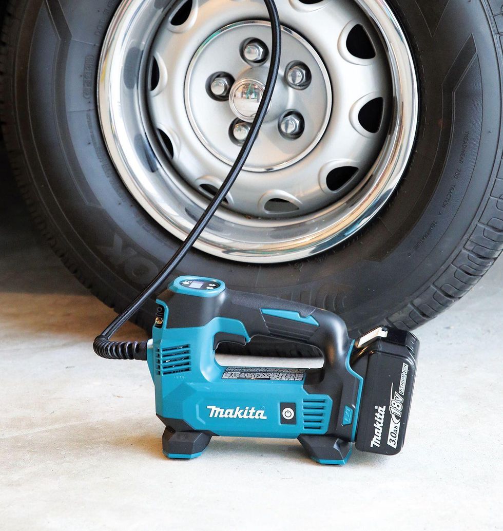 Tested: Makita's battery-powered portable inflator - Hemmings