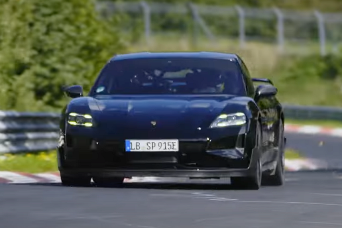 Video New Porsche Taycan Takes Ev Nürburgring Speed Lap Record From