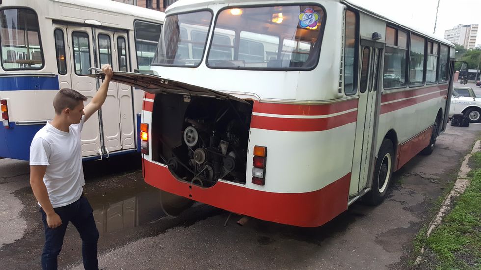 LAZ Buses Were A Gateway To Soviet Mechanical History For This Young ...