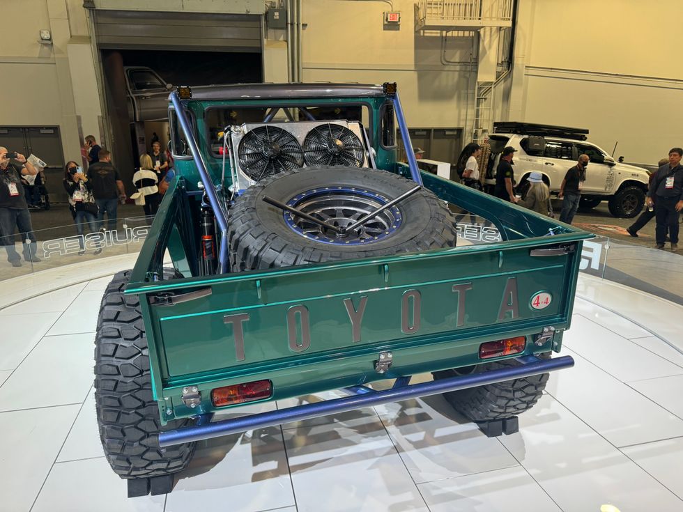 Toyota FJ45 Bruiser SEMA 2023 Build - Hemmings