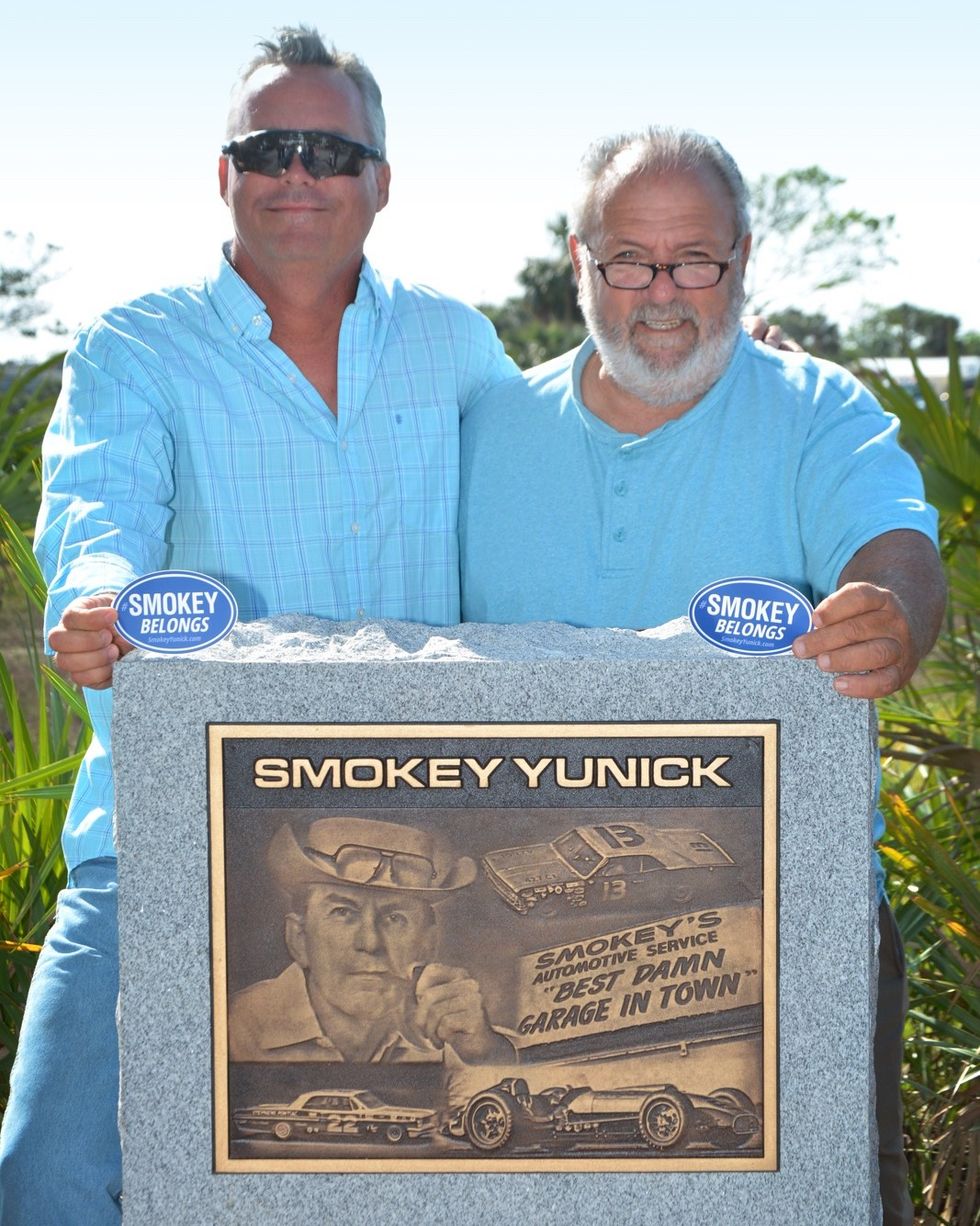 Smokey Yunick memorial installed near his Daytona shop - Hemmings
