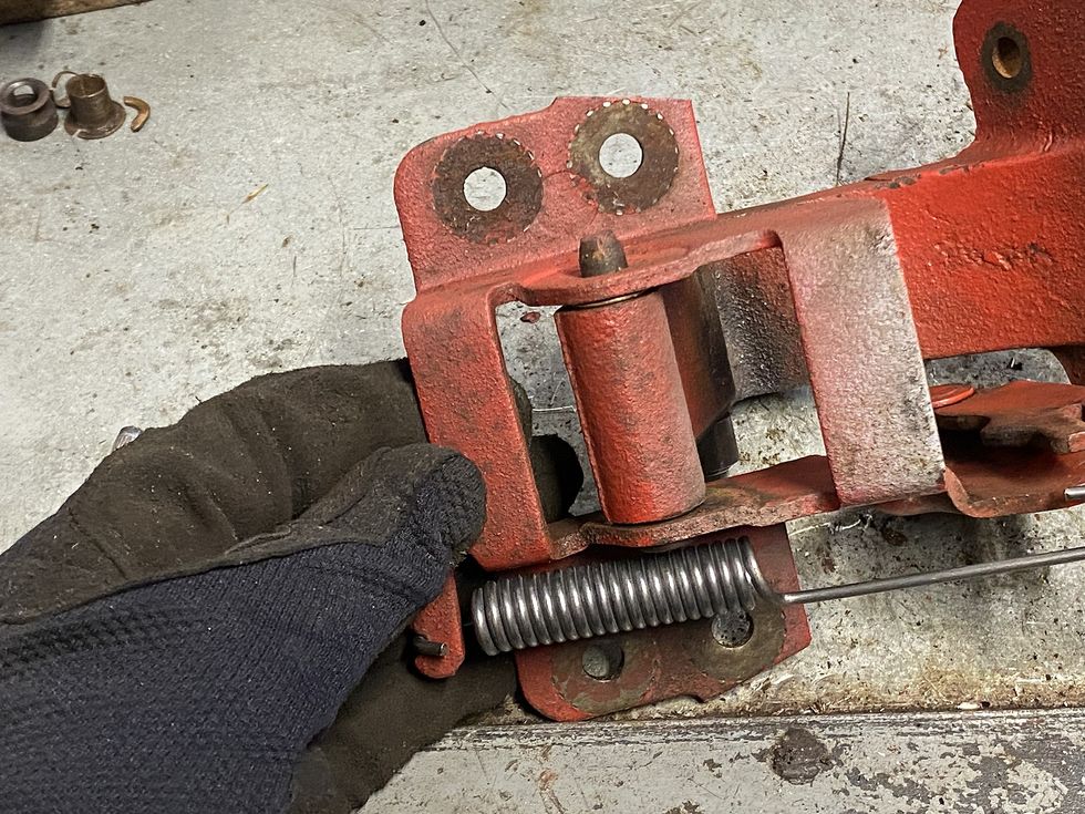 Find of the Day: This 1970 AMC Javelin SST is a Mark Donahue ...