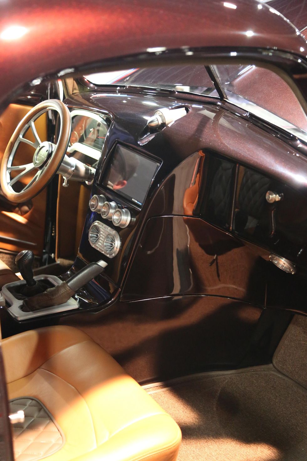 Widebody 1951 Studebaker pickup makes the most of fat-fender street rod ...