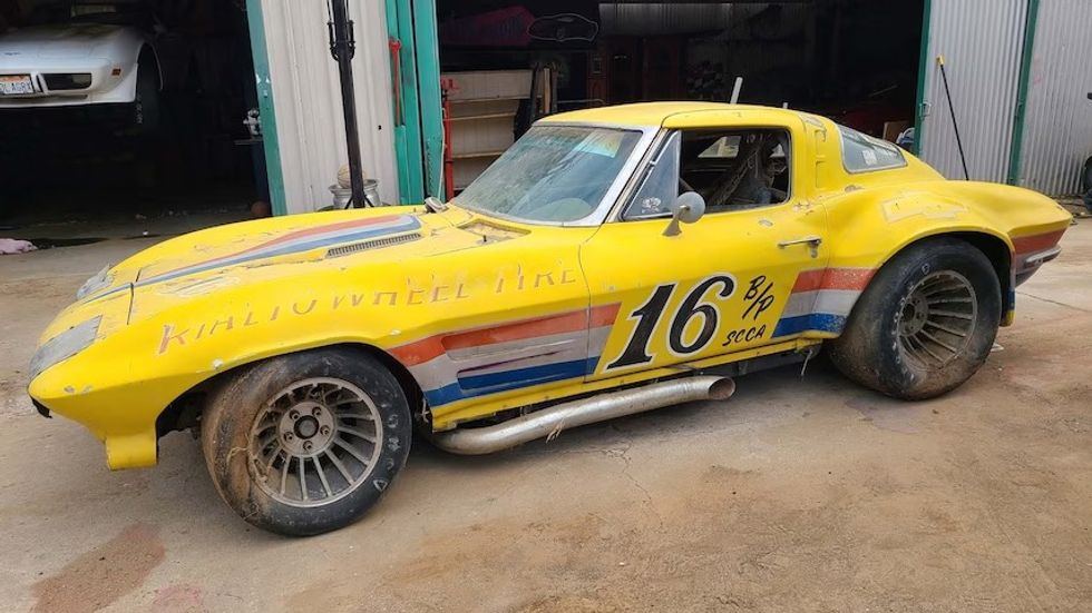This Split-Window 1963 Chevrolet Corvette Race Car “Yard Find” was ...