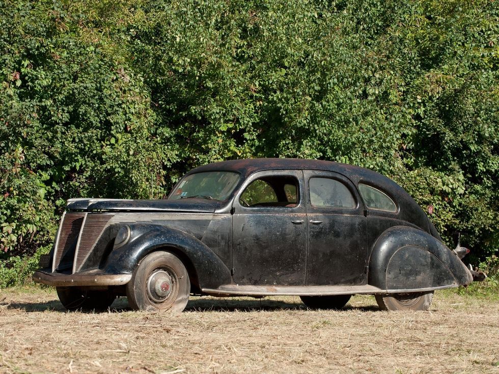 Twin-grille 1937 Lincoln Zephyr up for auction again - Hemmings
